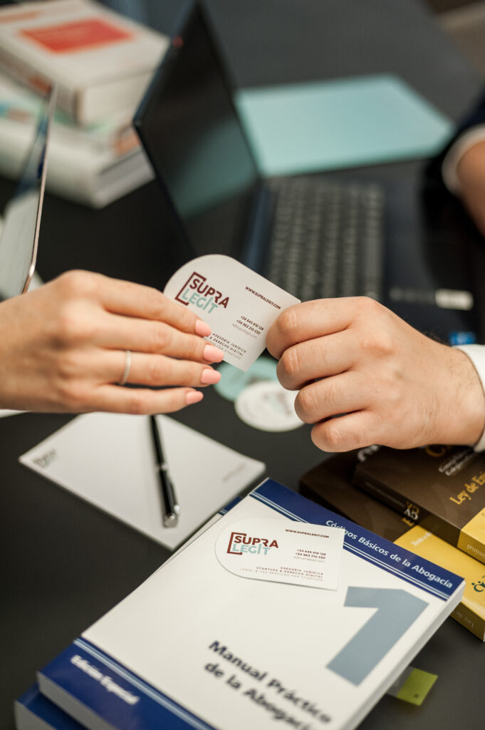 Startup lawyers in Spain and business attorneys | Supra Legit